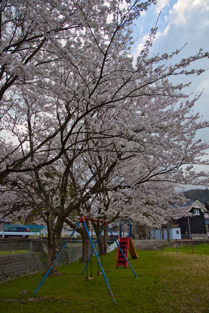 遊具と共に by e.noah （ID：12932658） - 写真共有サイト:PHOTOHITO
