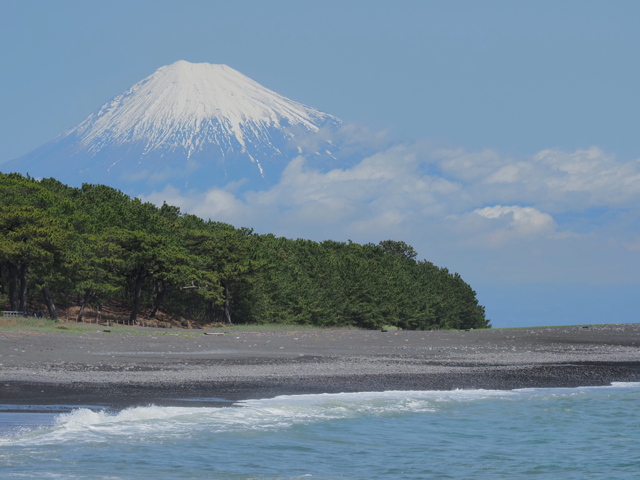 富士山登場ドドンッ！ by TOSHIMARU （ID：12954150） - 写真共有サイト:PHOTOHITO