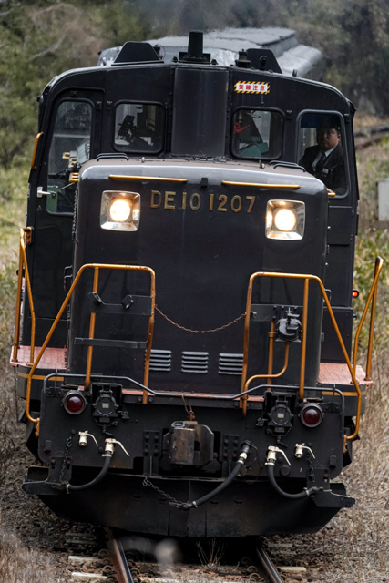 JR九州 DE10形ディーゼル機関車 by 和牛 （ID：12836170） - 写真共有サイト:PHOTOHITO