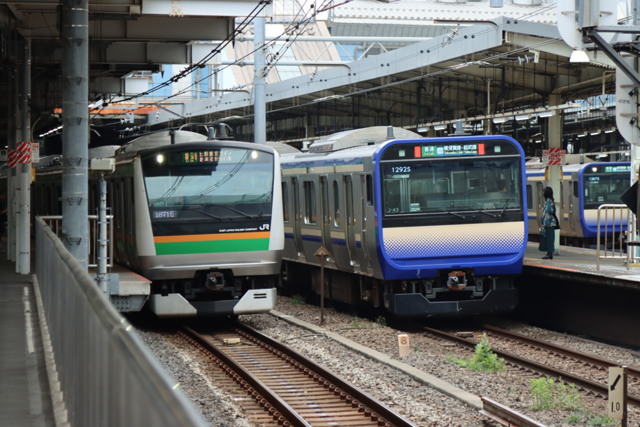 E233系とE235系 by ニホントリテツ （ID：13047768） - 写真共有サイト:PHOTOHITO