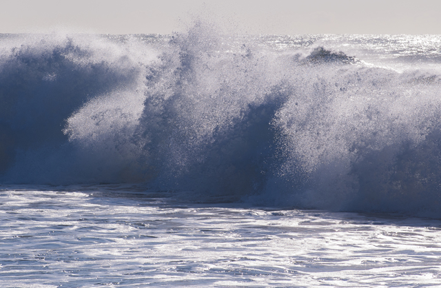 荒れる海 by D.D （ID：6485709） - 写真共有サイト:PHOTOHITO