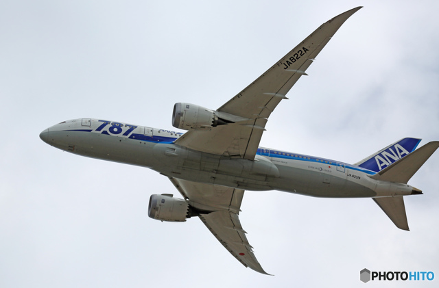 ANA 787-8 JA822A 飛び立ち by x191300cc （ID：5709129） - 写真共有サイト:PHOTOHITO
