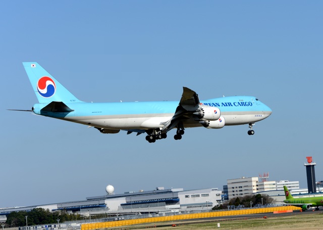 KOREAN Cargo 747-8F 到着 by x191300cc （ID：4455204） - 写真共有サイト:PHOTOHITO