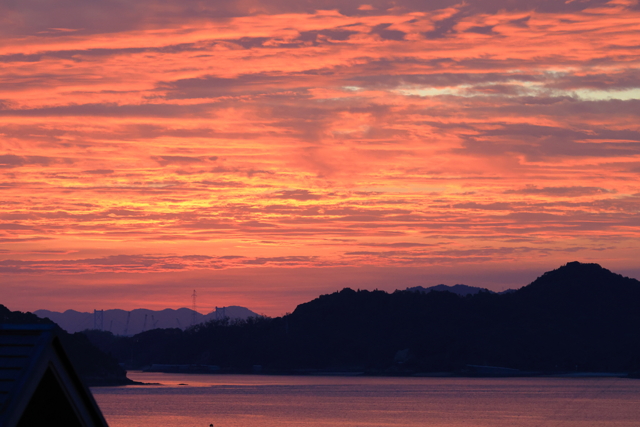 瀬戸内の朝 (2) 241002-511 by オサル （ID：12629286） - 写真共有サイト:PHOTOHITO