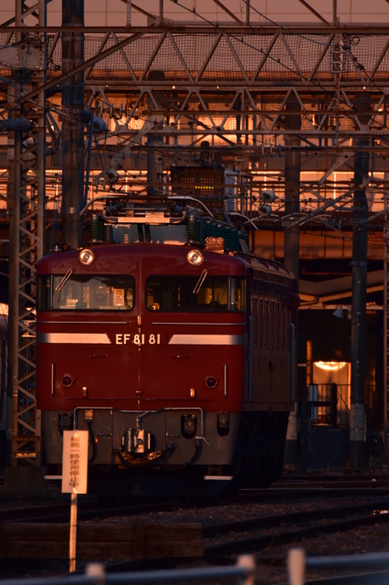 EF8181夕照 by タキ鉄 （ID：4301865） - 写真共有サイト:PHOTOHITO