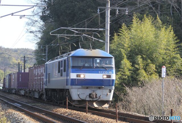 EF210-10 by kakurenbo （ID：12290437） - 写真共有サイト:PHOTOHITO