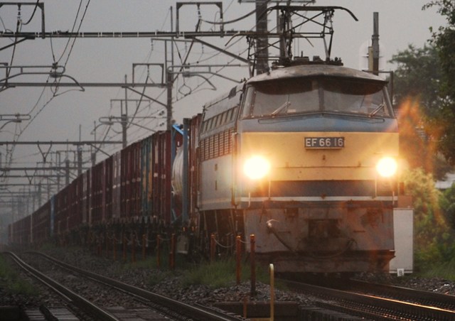 EF66-16 by 釜マニア （ID：5229912） - 写真共有サイト:PHOTOHITO